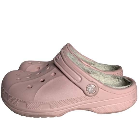 CROCS | Shoes | Crocs Pink Rubber Fully Lined Slip On Clogs Cozy Shoes ...